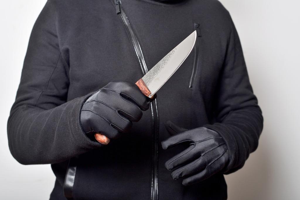 Knife Crime - Know the Facts - Wirral Safeguarding Children Partnership